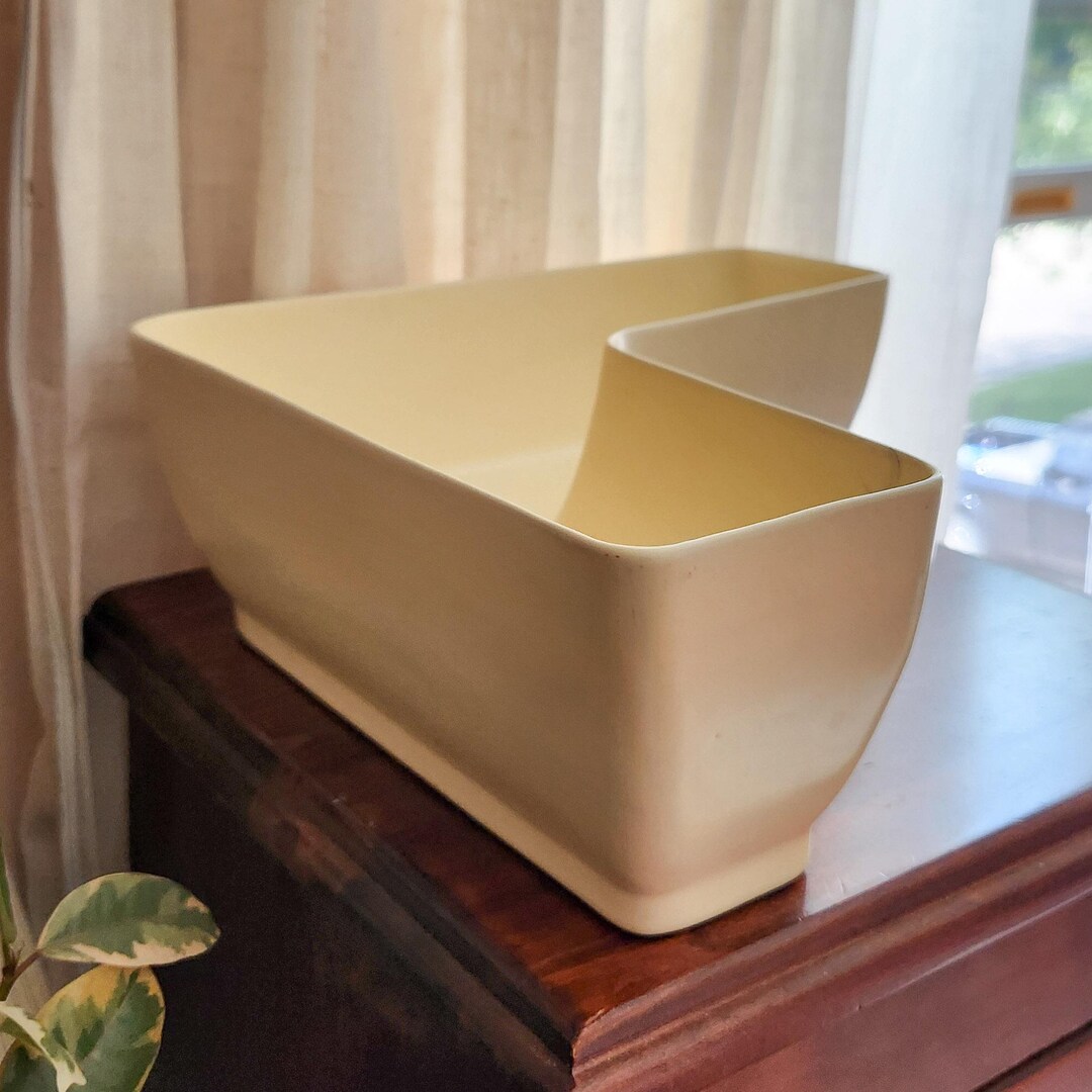 Rare Mid-century Ceramic Corner Planter, Cream - Etsy