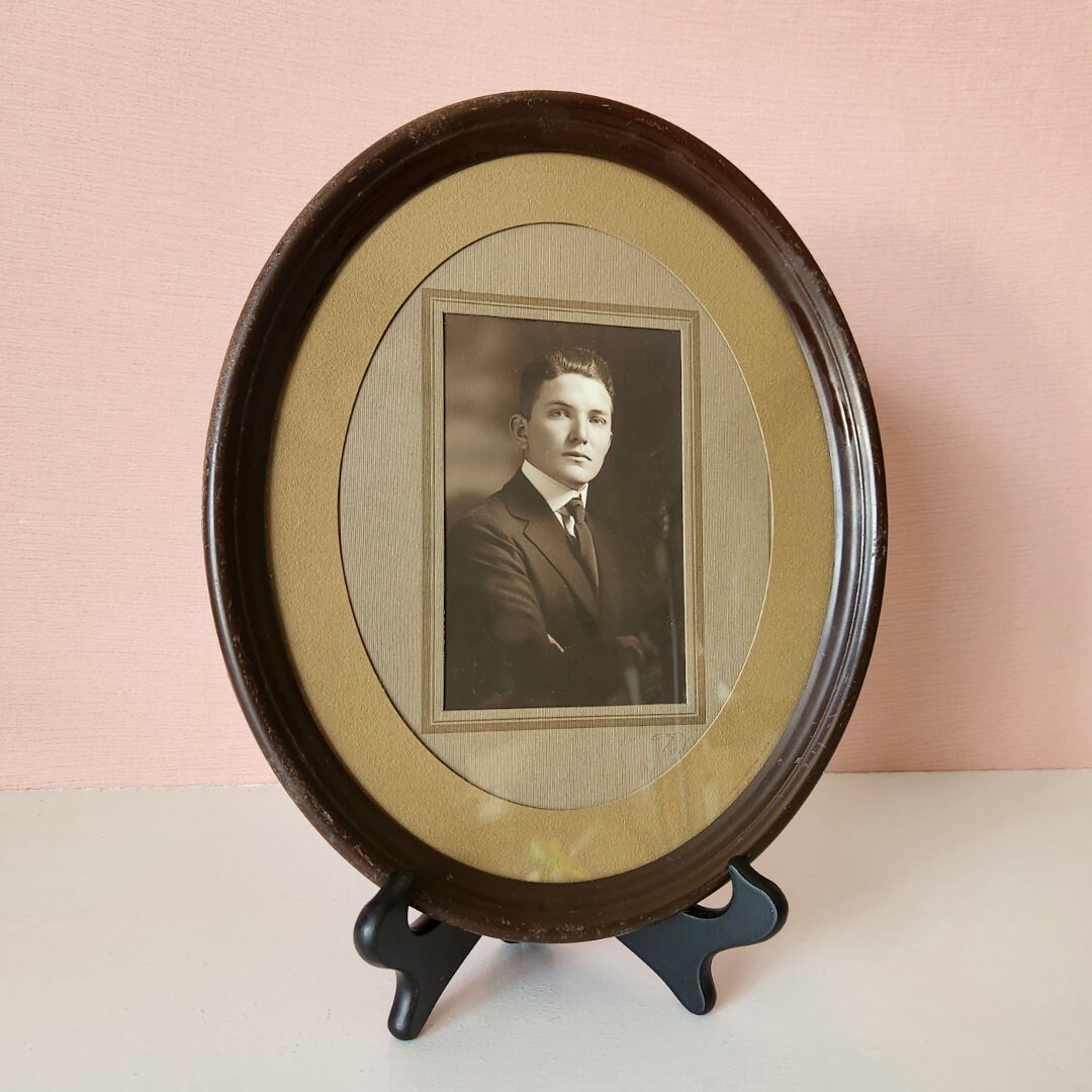 Antique Monochromatic Brown Oval Frame W/ Portrait - Etsy