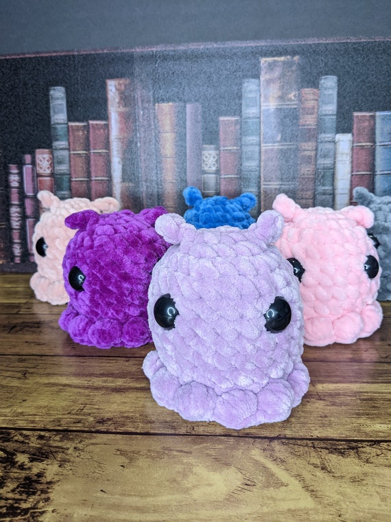 Crochet Squish the Alien Plush Toy - Etsy