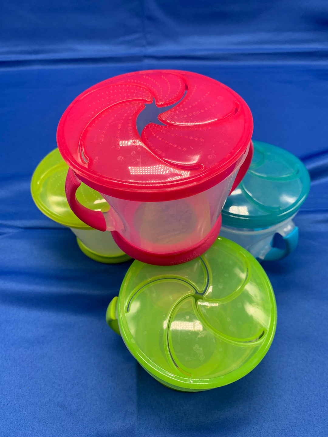 A Set of Four Munchkins With Lids for Snacking. - Etsy