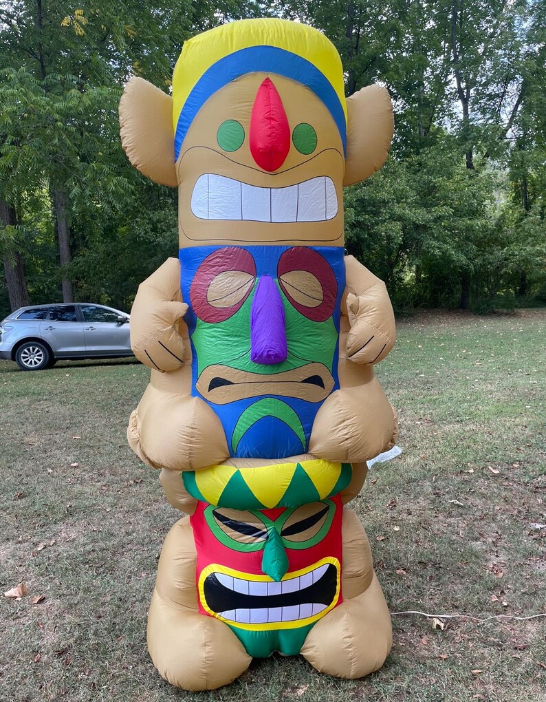 GEMMY Airblown Inflatable Lighted Totem Polynesian Pole Tiki Luau Party ...