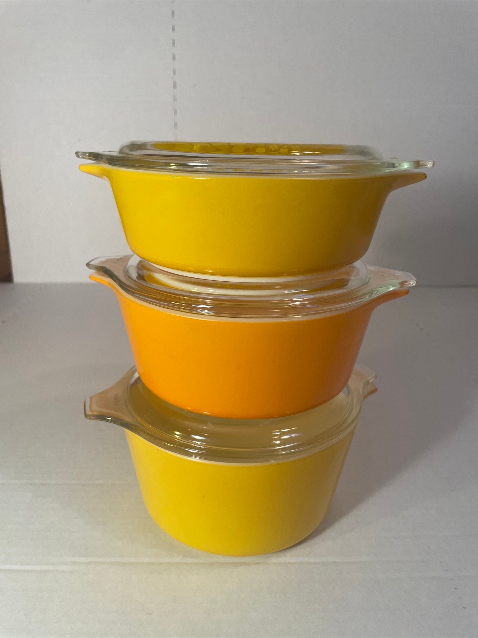 Vintage Pyrex Daisy Sunflower Casserole Dishes Bowls Glass Lids 1968 ...