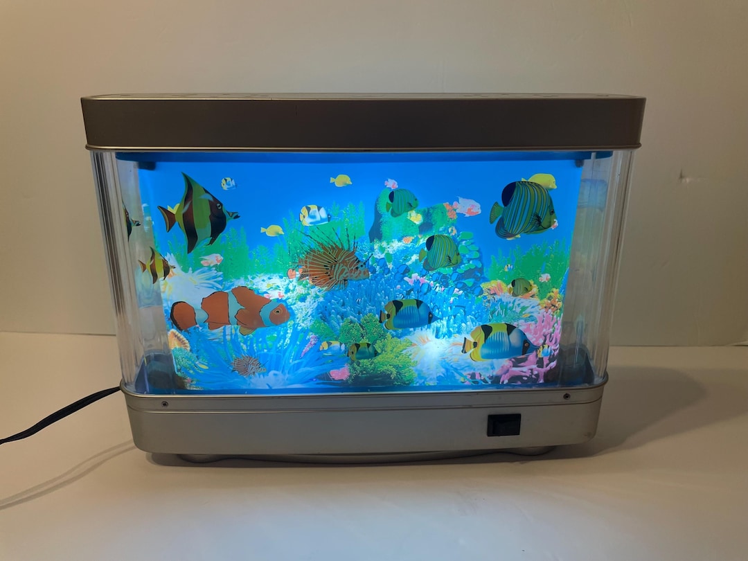 Vintage Moving Aquarium Night Light Fish Tank Lamp Ocean Scene Motion ...