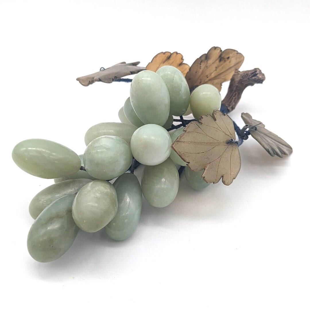 Vintage Stone Grape Cluster Jade Green W Jade Leaves Mid-century Stone ...