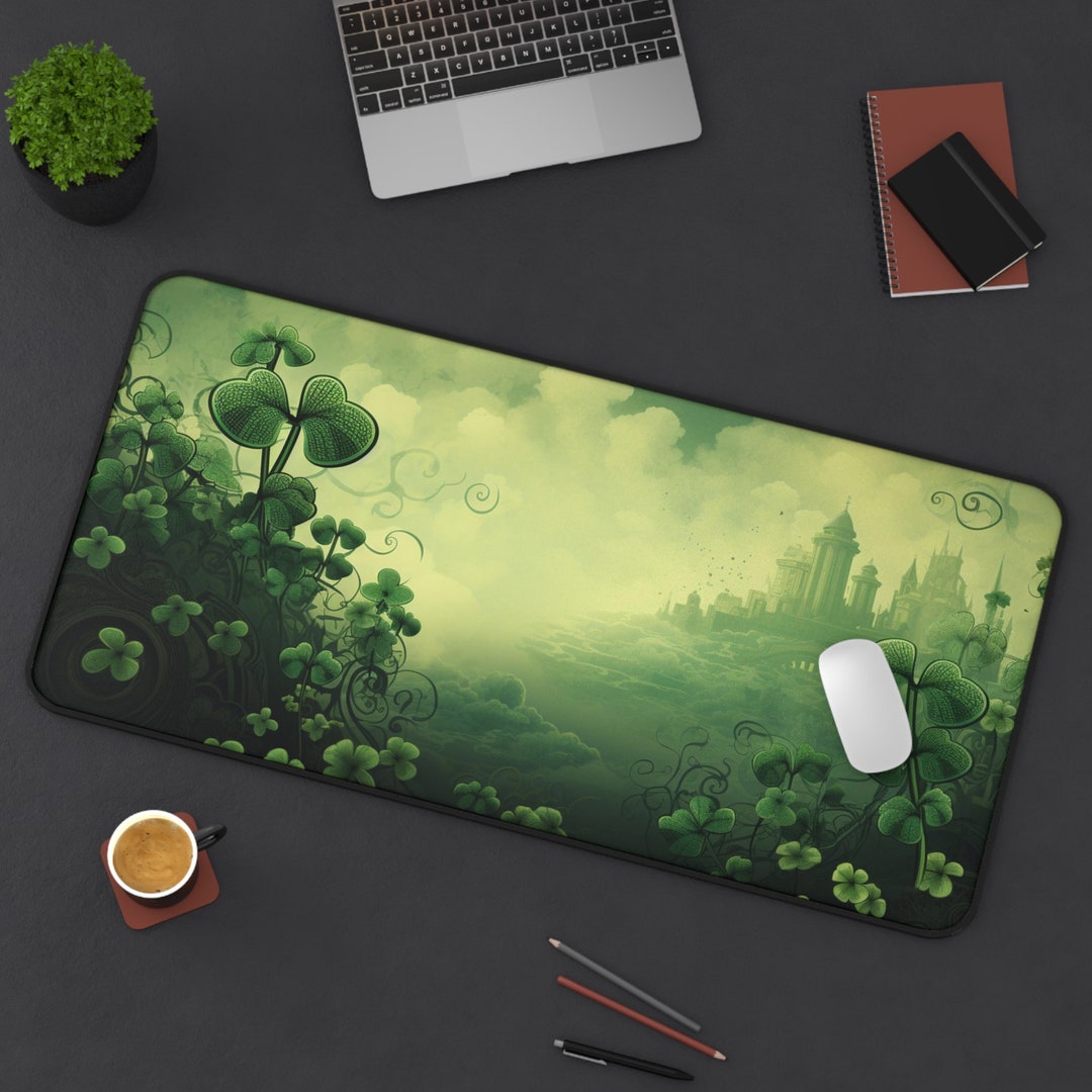 St Patrick's Day Desk Mat, Trendy Holiday Clover Office Desk Pad, Work ...