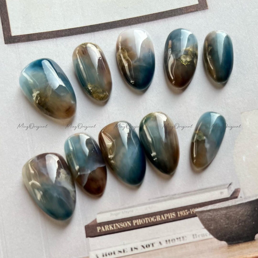 Faux Quartz Stone Look Press on Nails, Moody Blue Agate Marble With ...