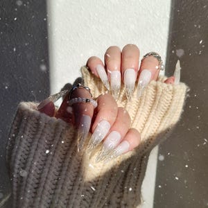 White Christmas Icey Tip Press on Nails, Snowflake Crystal Broken Glass ...
