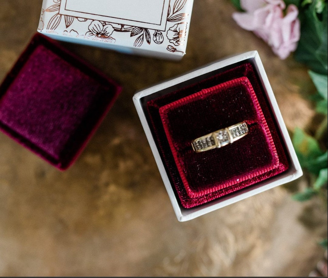 Deep Red Velvet Ring Box | Square Wedding Ring Box | Square Jewellery ...