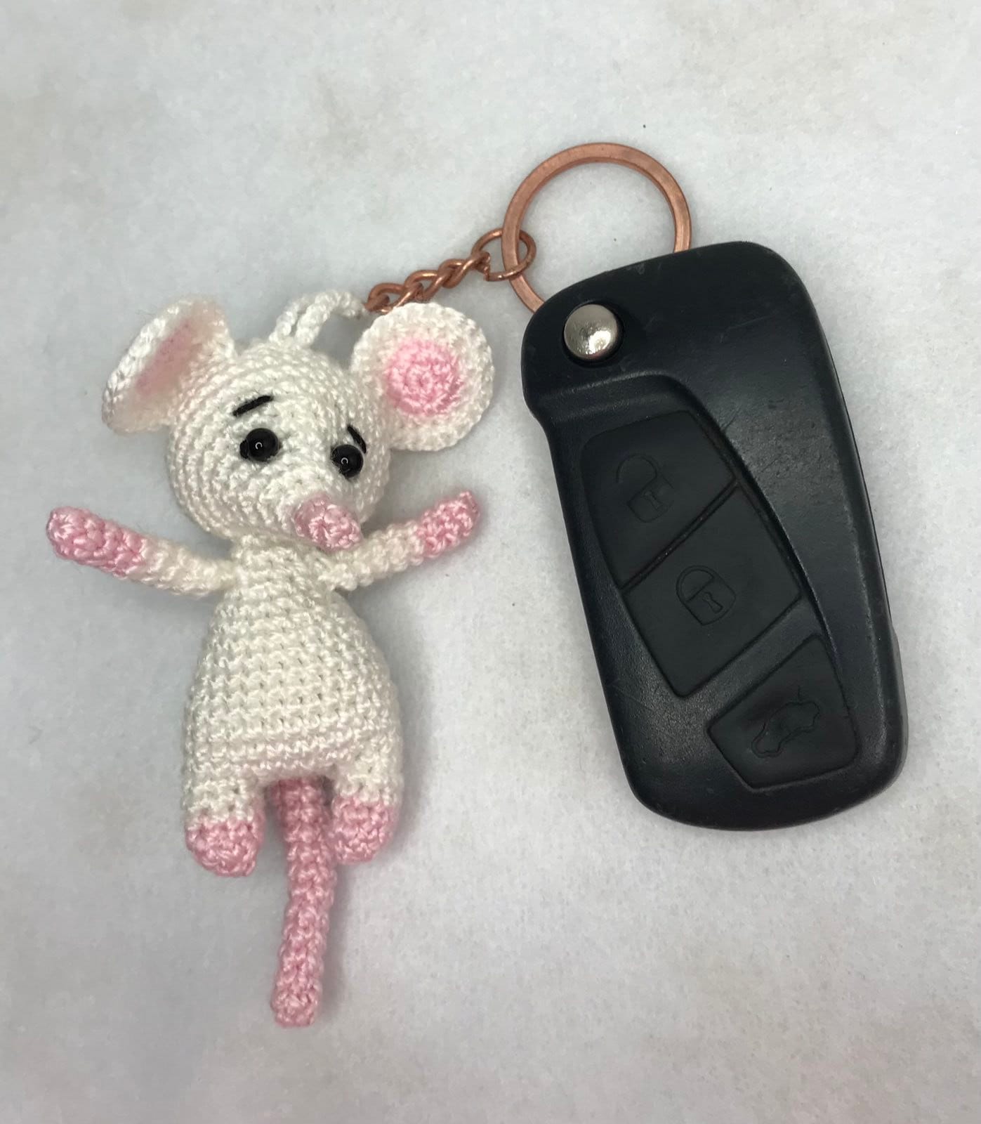 Hand Knitted Mouse Keyring 10cm - Etsy