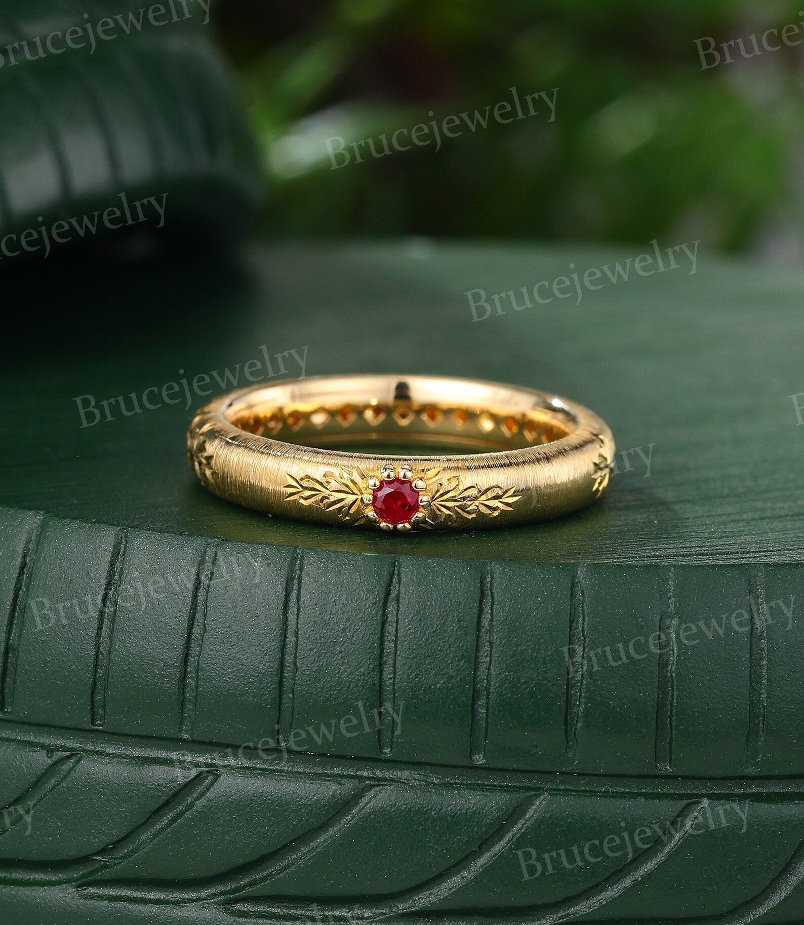 Natural Ruby Wedding Band Vintage Solid 18k Yellow Gold - Etsy