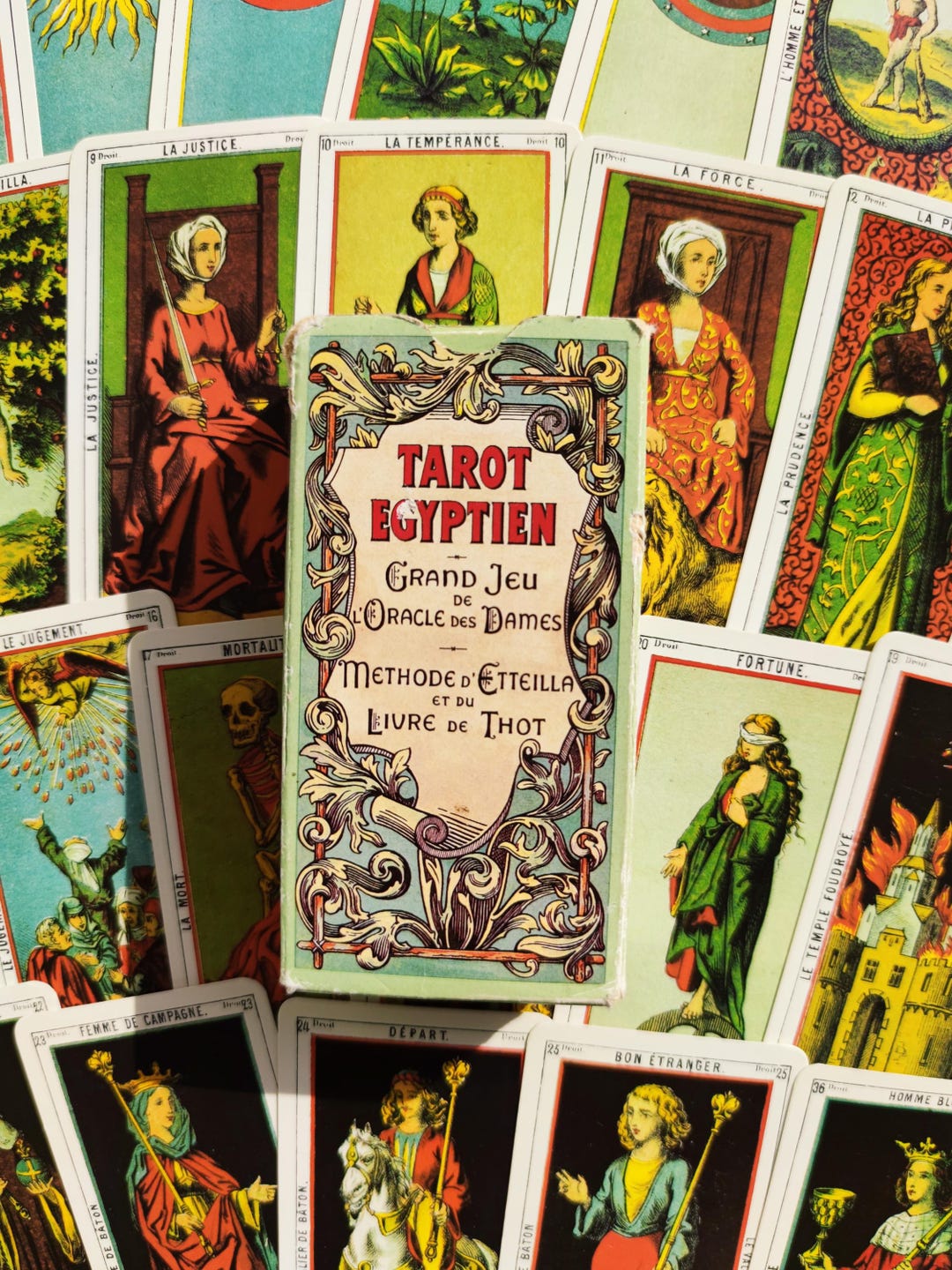 Egyptian Tarot - Grand Oracle of the Ladies (1985) - Divination Cards ...