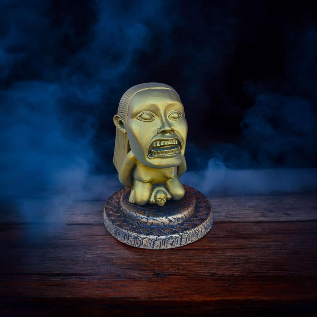 Indiana Jones Idol | Chachapoyan Fertility Idol |golden Idol Replica ...