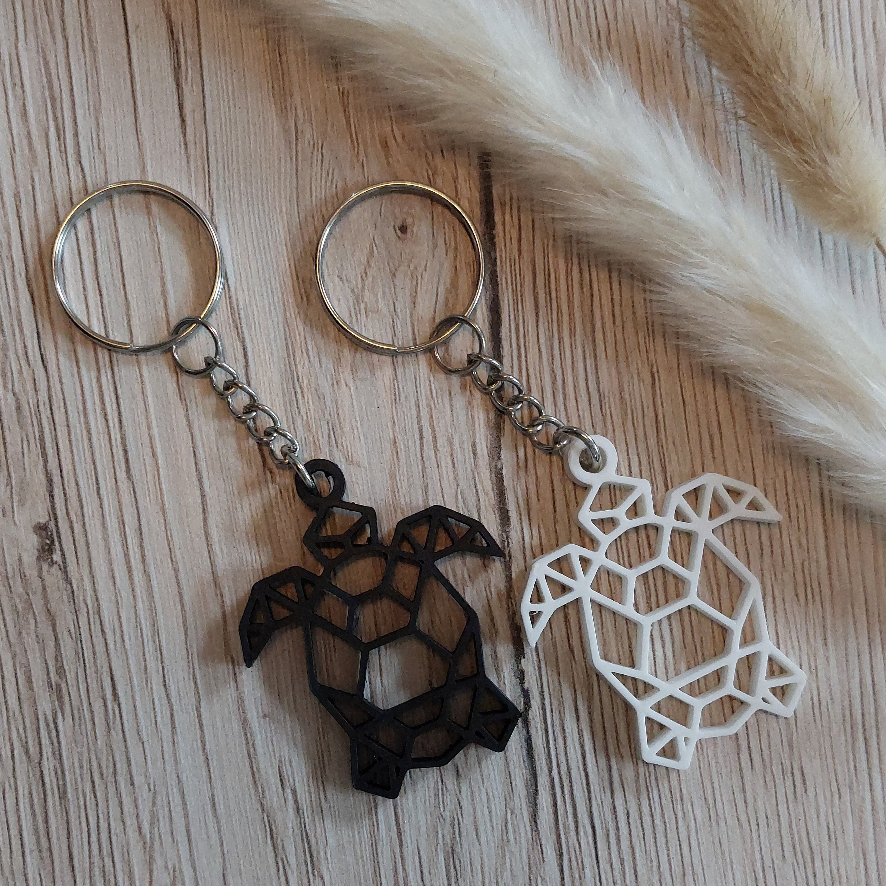 Turtle Keychain/bag Charm, 3D Printed, Unique Gift, Black, White, Pla ...
