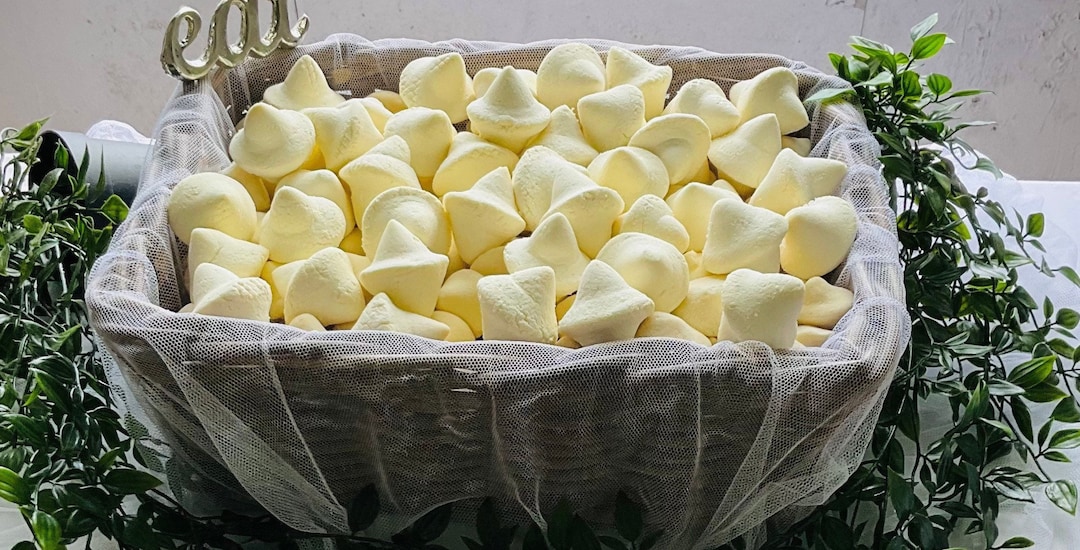 Qorot kurut from Afghanistan kishk - Etsy.de