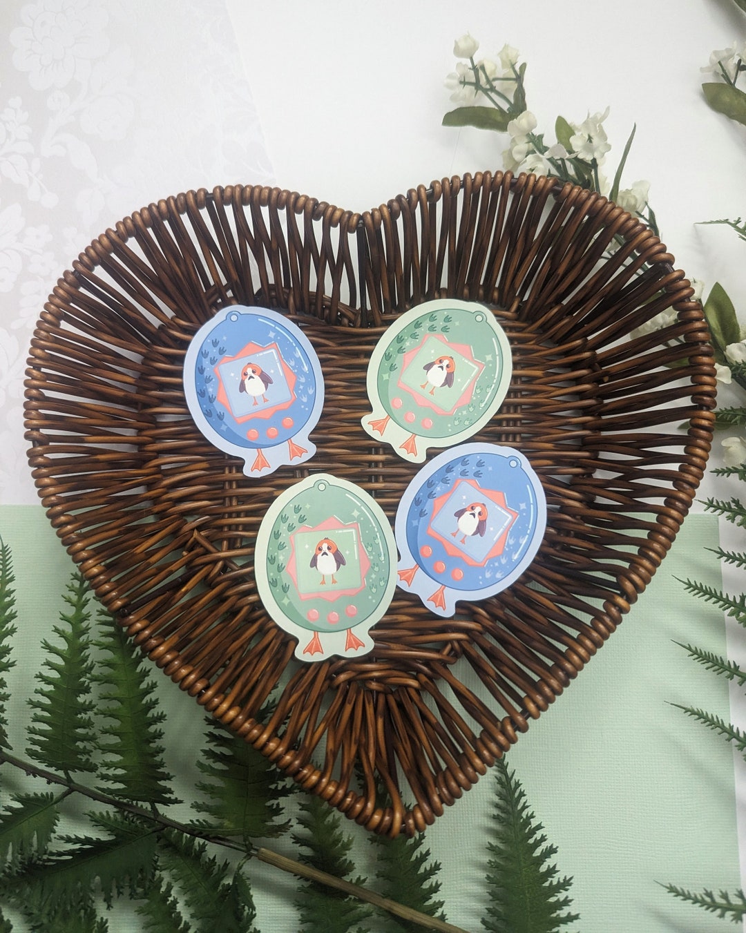 Porg Tamagotchi, Star Wars Creatures, Die Cut Vinyl Stickers, Water ...