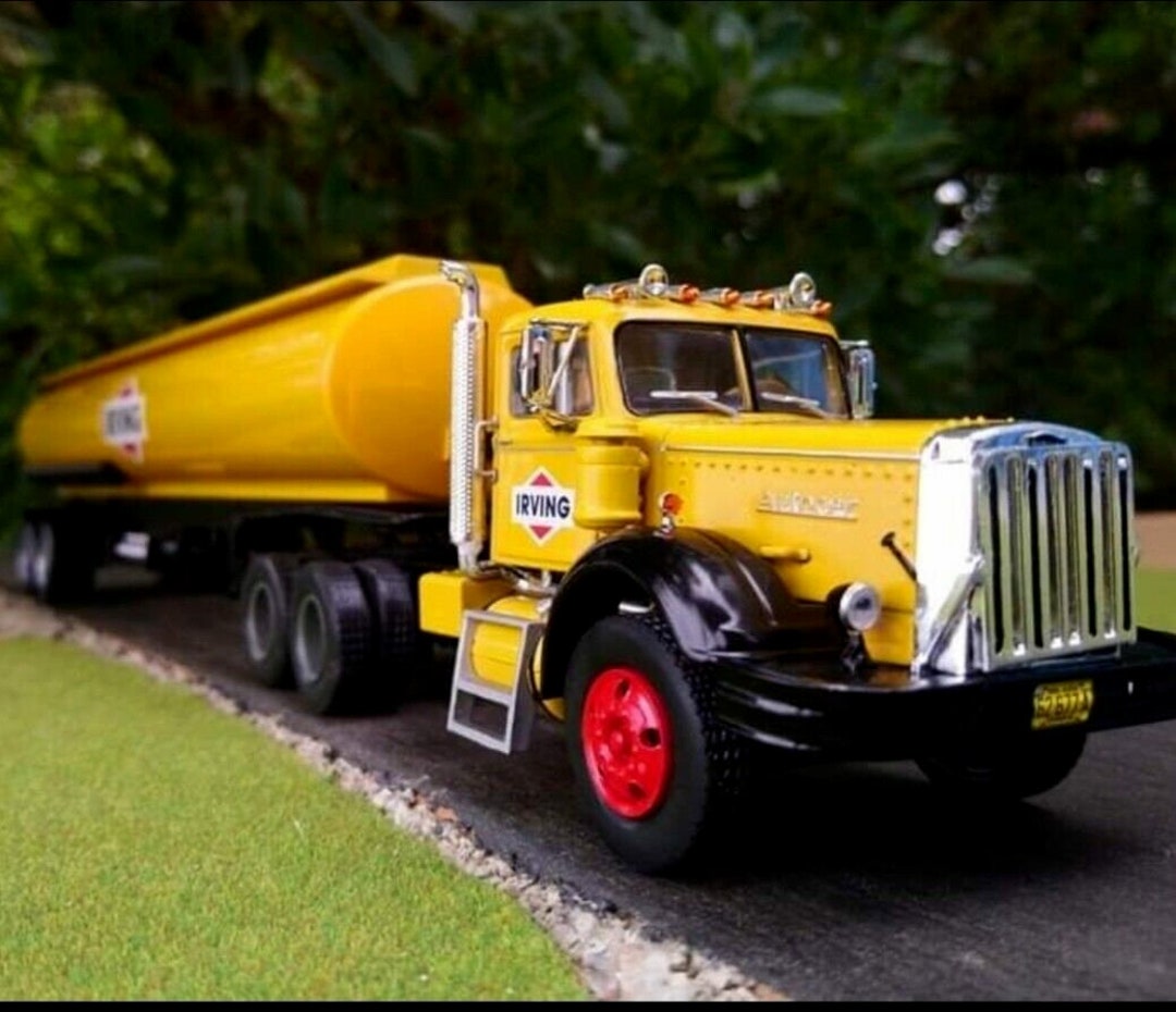 AUTOCAR 1978 IRVING American Truck Tanck, Altaya, 1:43 New Unopened Box ...
