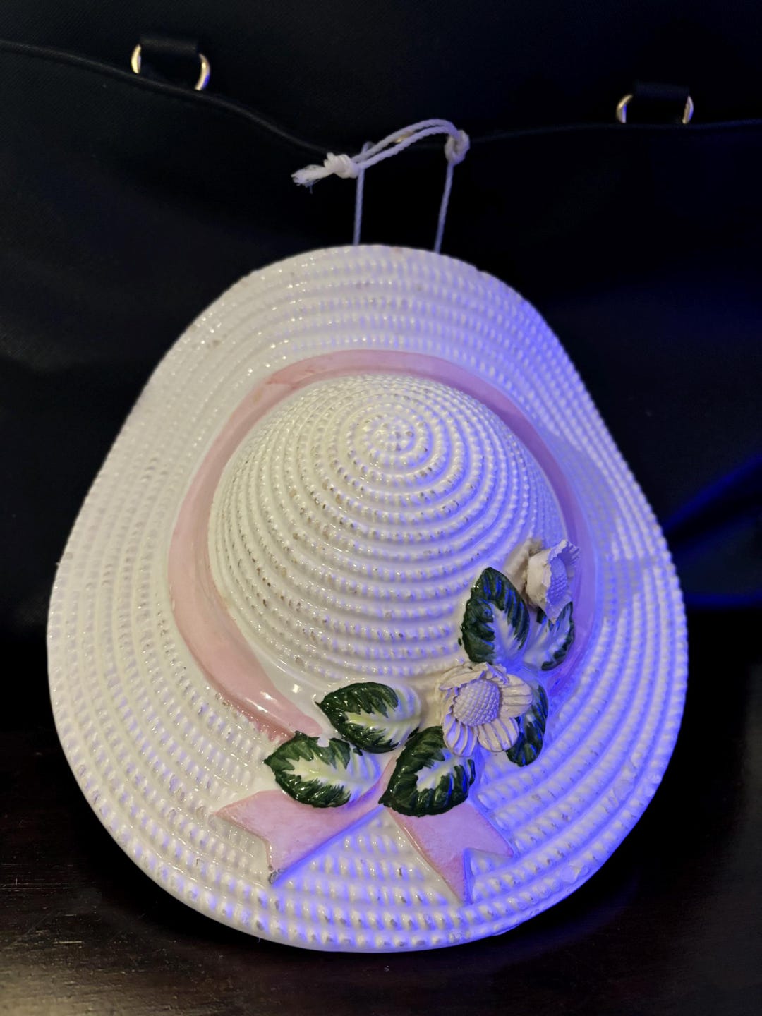 Vintage Ceramic Lady’s White Bonnet, Hat Wall Pocket Vase With Pink ...