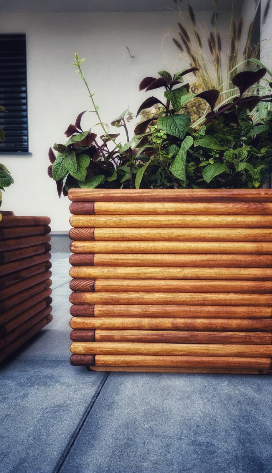 Modern Indoor Wooden Planter, Terrace Flowerpot in Minimal Design 3D ...