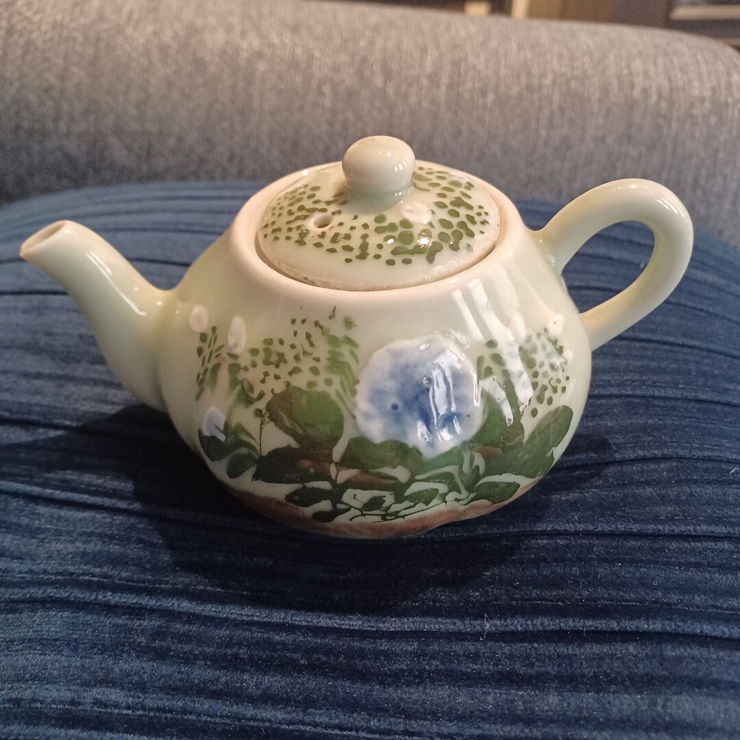 Small Green Teapot With Garden Pattern and 3D Flowers - Etsy