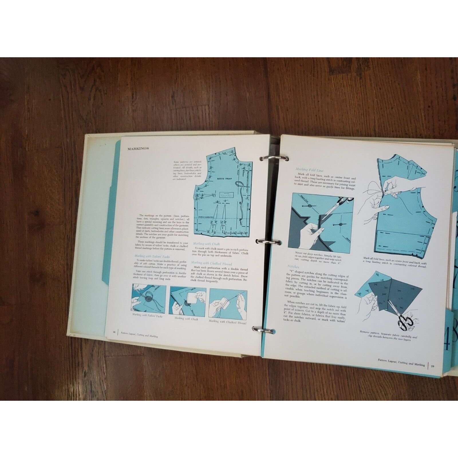 Singer Dressmaking Course in 8 Easy Steps, 1961 Singer Sewing, 3-ring ...
