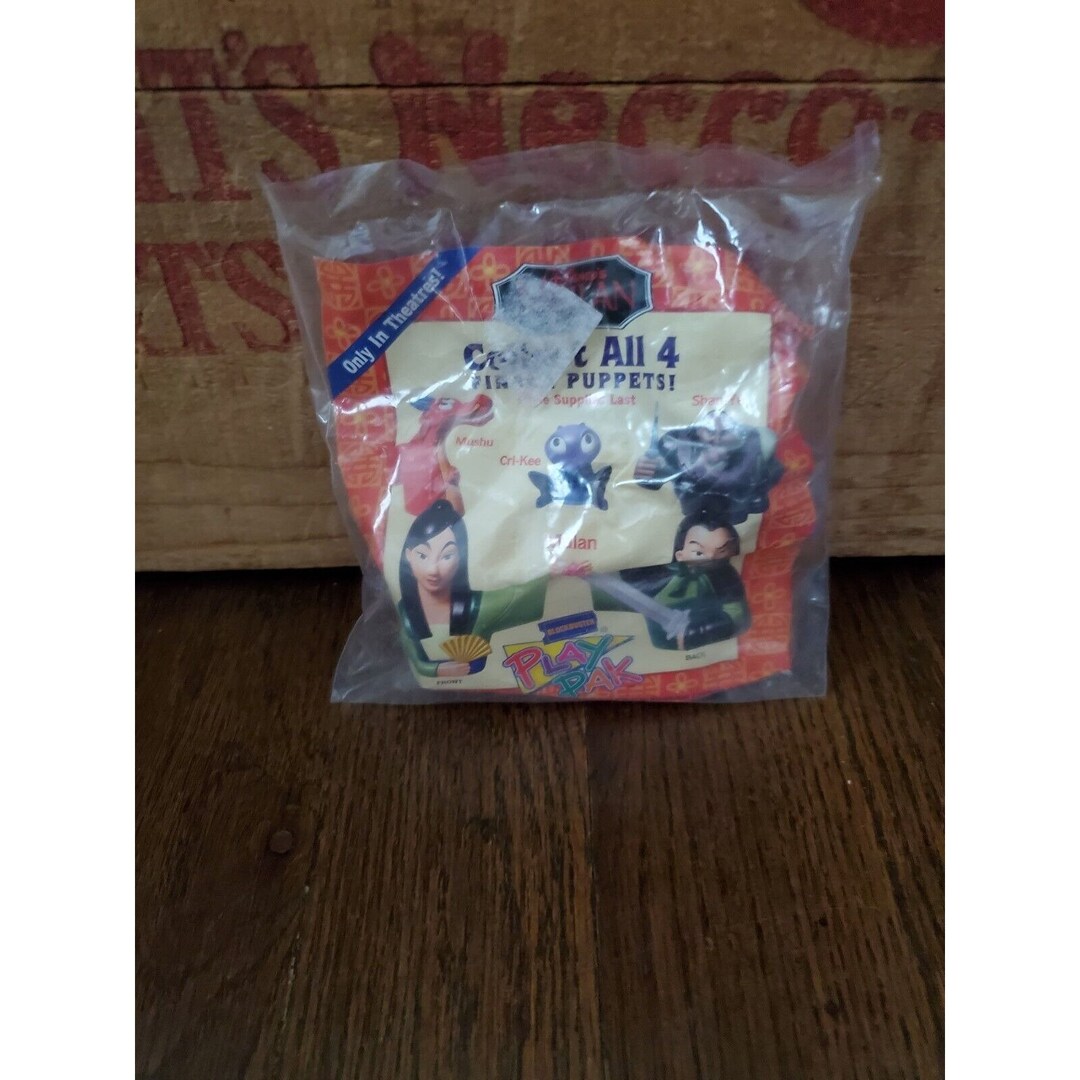 Disney Mulan Mushu Finger Puppet Toy NIB Blockbuster Play Pak 1998 - Etsy