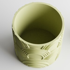Modern Wavy Planter Pot, Elegant Plant Pot for Indoor Use, Printed ...