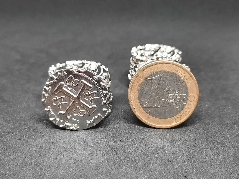 Small Silver Metal Coins, 20mm, for Pirate Chest or Board Game - Etsy
