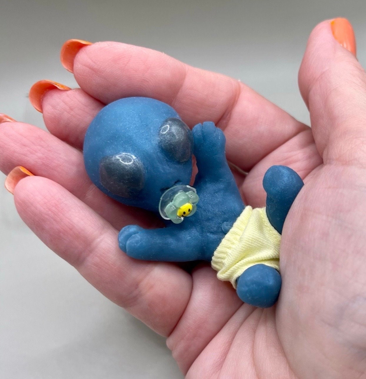 Mini Silicone Alien mario - Etsy