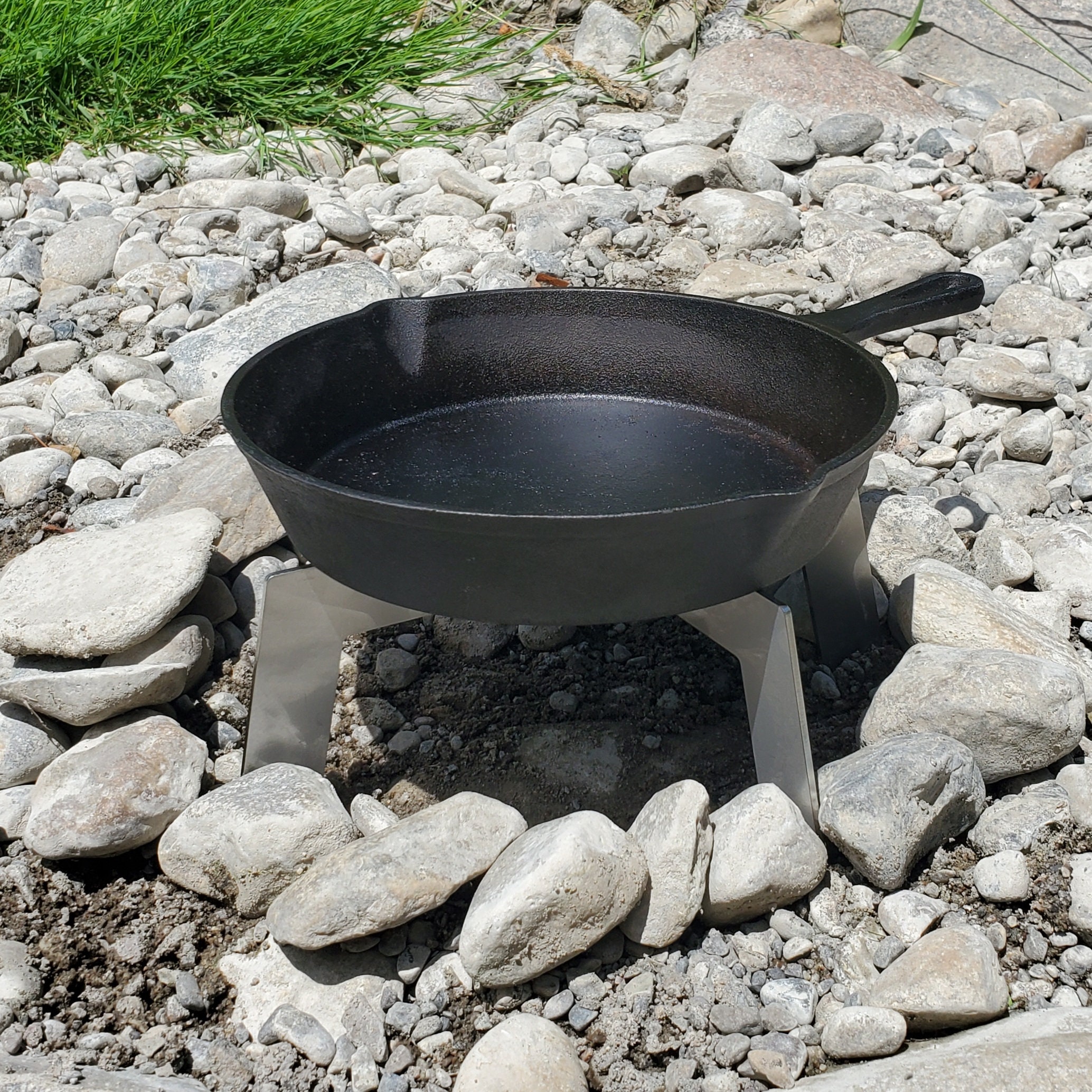 Firepit Trivet Pot Stand. Stainless. A Portable Collapsible Campfire ...