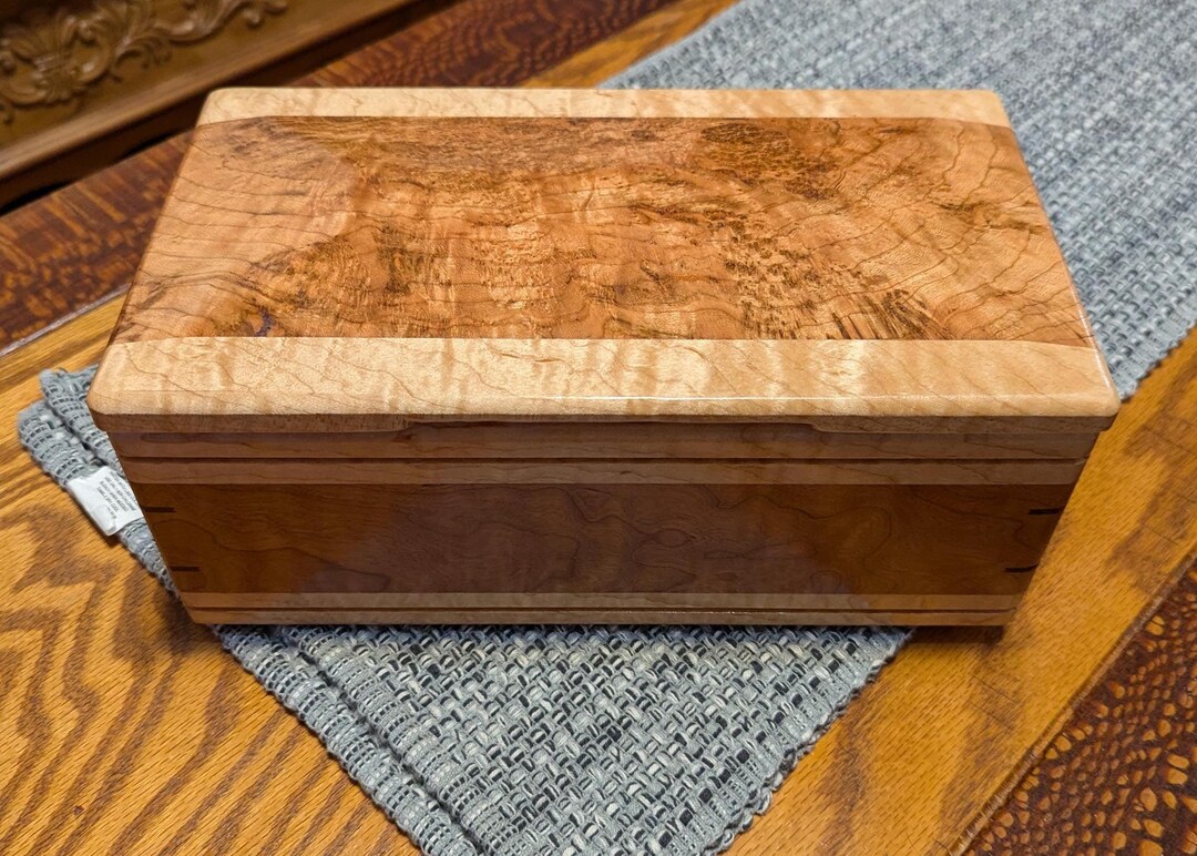 Figured Maple and Cherry Keepsake Box - Etsy