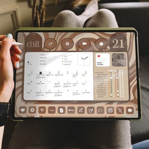 Aesthetic IOS 18 Theme Kit | iPhone App Icons | Brown iPhone Wallpaper ...