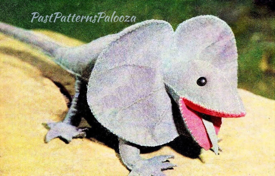 Vintage Sewing Pattern 17 Frilled Neck Lizard Felt - Etsy