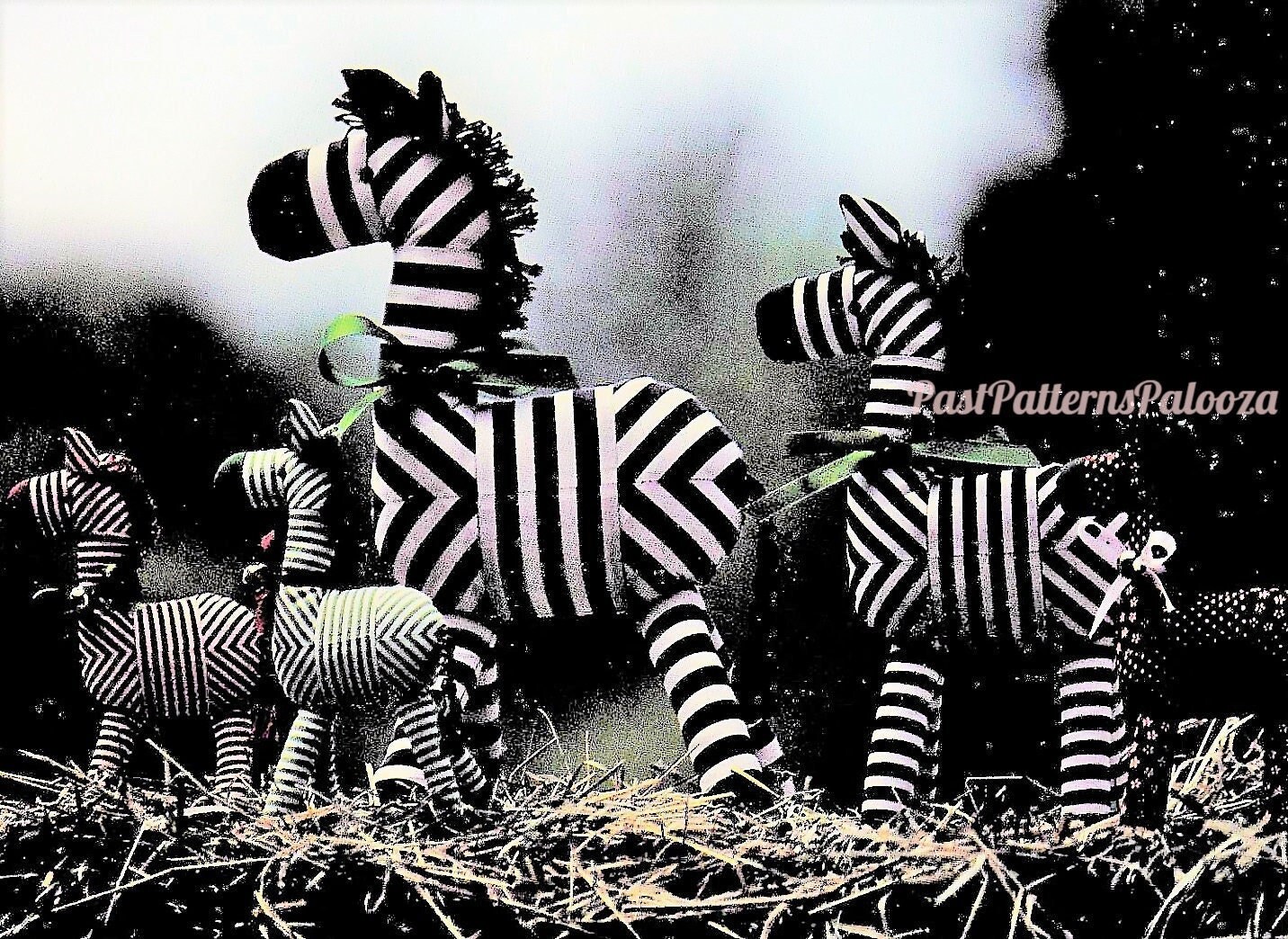 Vintage Sewing Pattern Patchwork Zebra Family Big Small Soft Sculpture ...