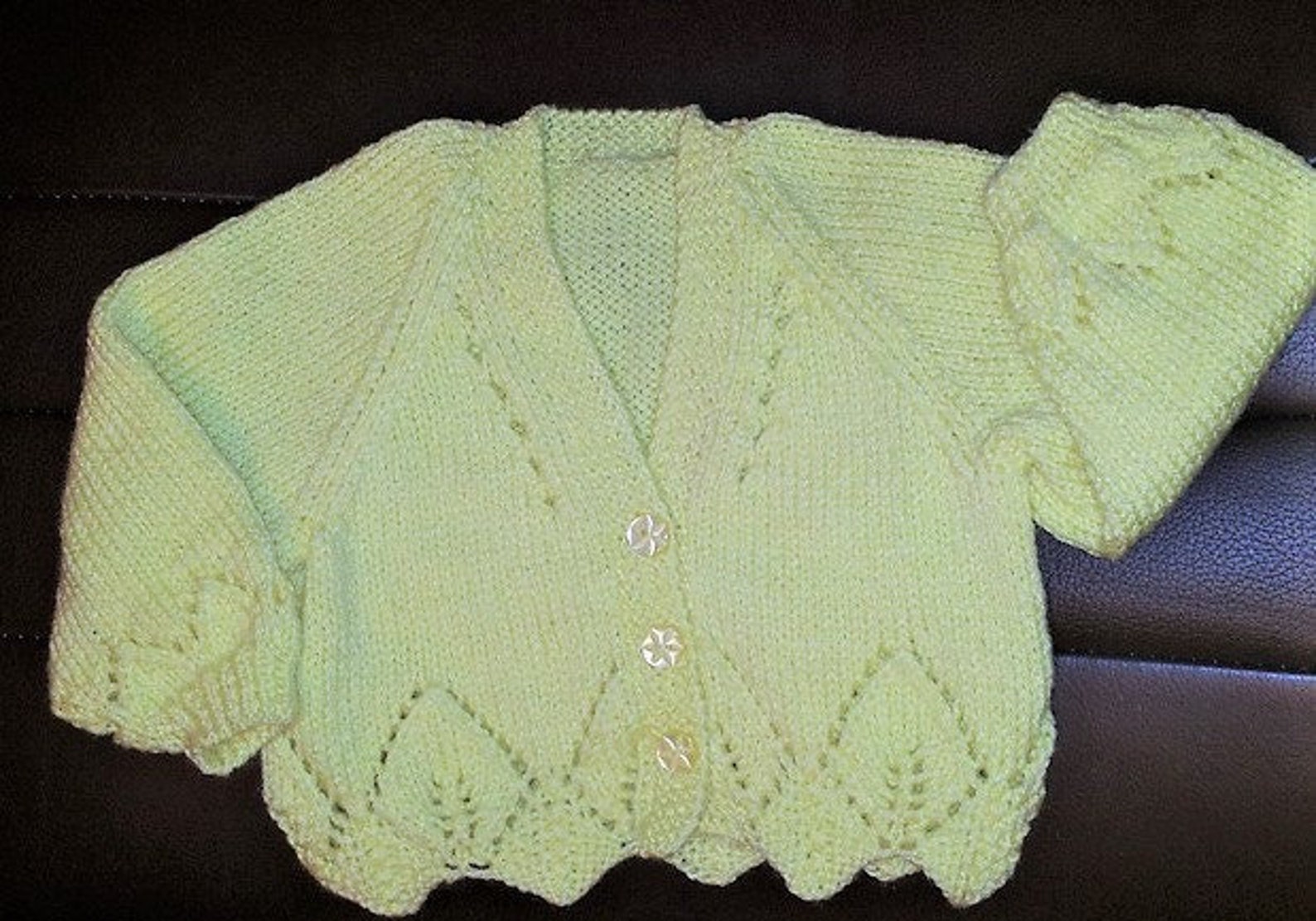 Vintage Knitting Pattern Knit Baby Boy Girl Toddler Diamond Leaf Border ...