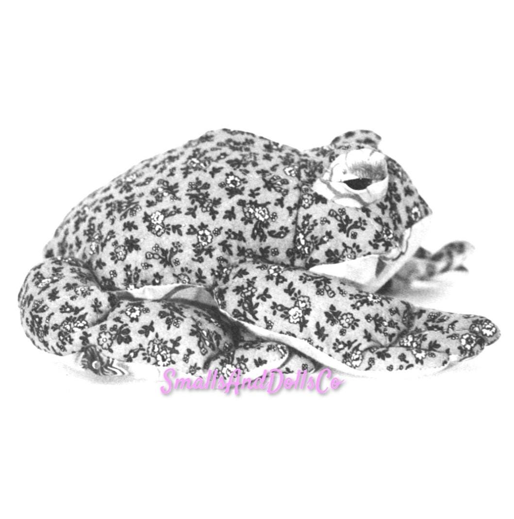 Vintage Sewing Pattern 8" Chintz Fabric Bean Bag Frog Toad Doll PDF ...