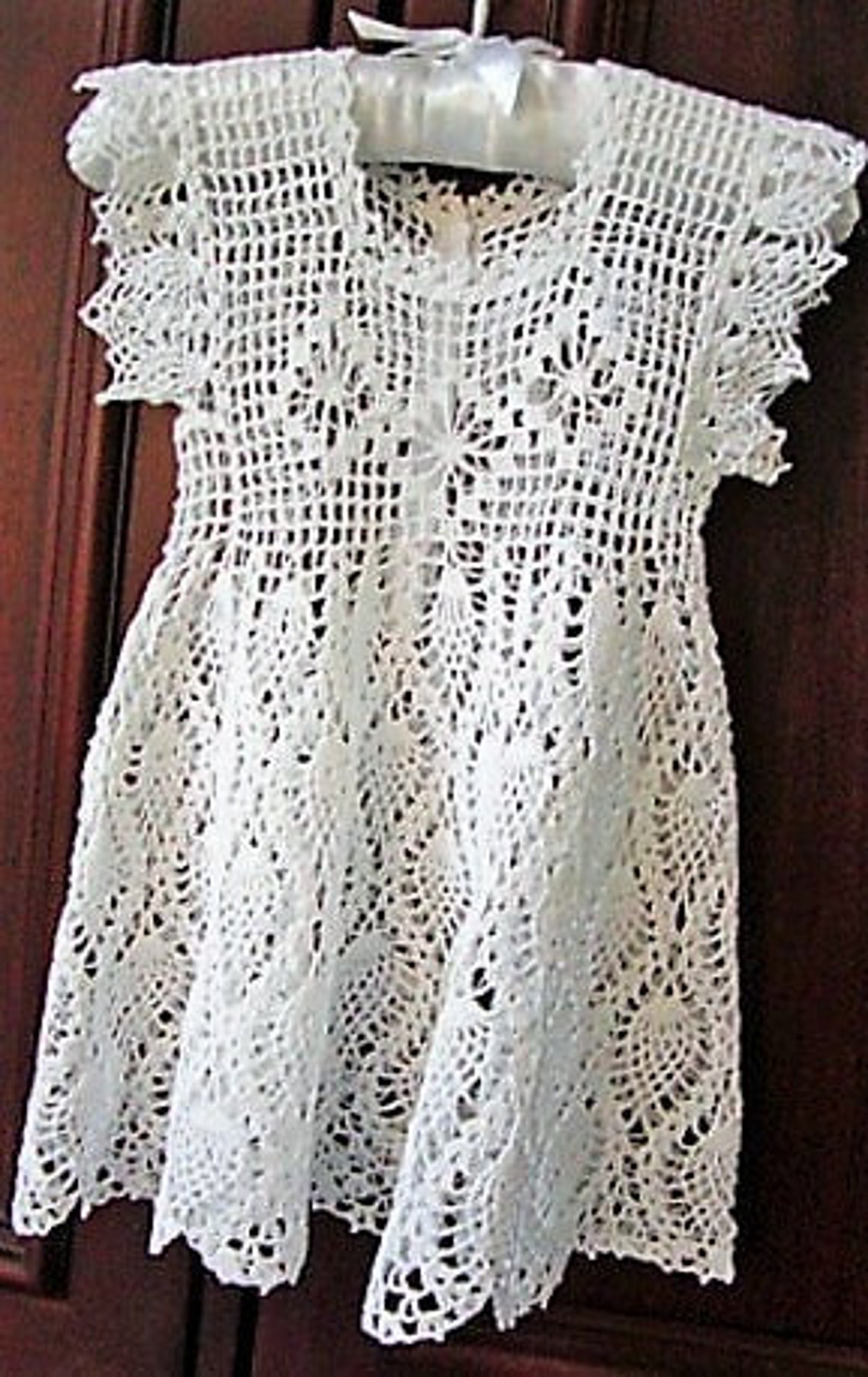 Vintage Thread Crochet Pattern Baby Girl Lace Pineapple Diamonds Filet ...