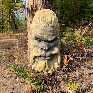 Bigfoot Face Lifesize !! Sasquatch Yeti GREAT GIFT! Hand Painted - Etsy