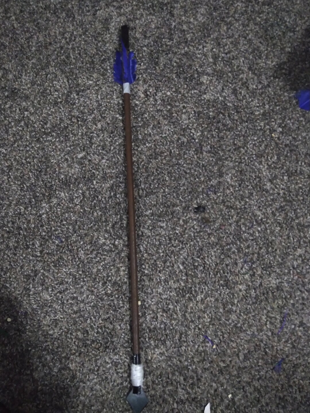 Blue Feather (fletching) Oak Brown Arrow - Etsy