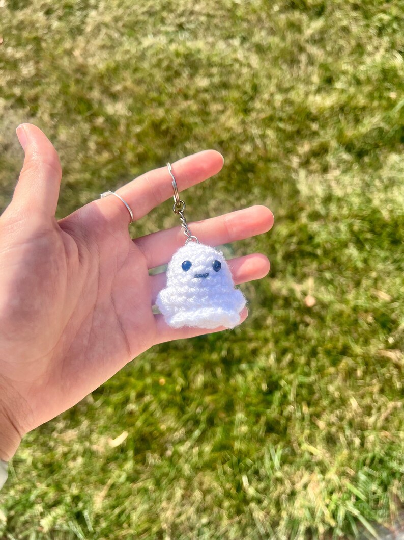 Mini Crochet Ghost Keychain | Crochet Keychains | Crochet Amigurumi ...