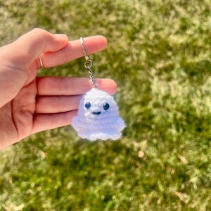 Mini Crochet Ghost Keychain | Crochet Keychains | Crochet Amigurumi ...