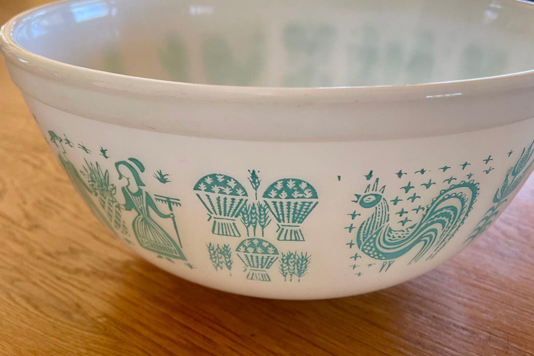 Vintage Pyrex Butterprint Mixing Bowl: Turquoise Amish Farmer Design - Etsy