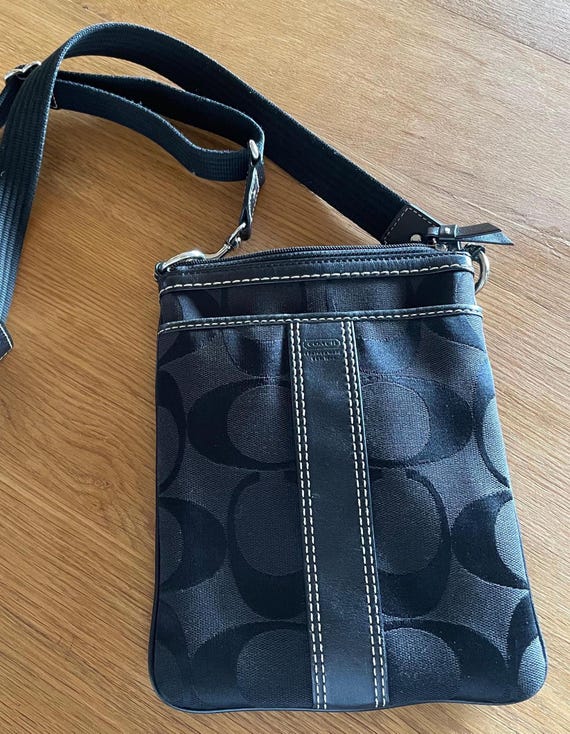 Vintage Coach Legacy Slim Signature Black Canvas/Leat… - Gem