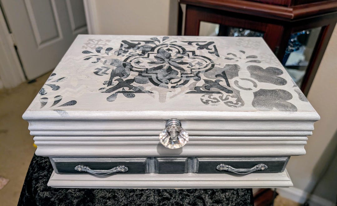 Upcycled Handpainted Gray Jewelry Box - Etsy