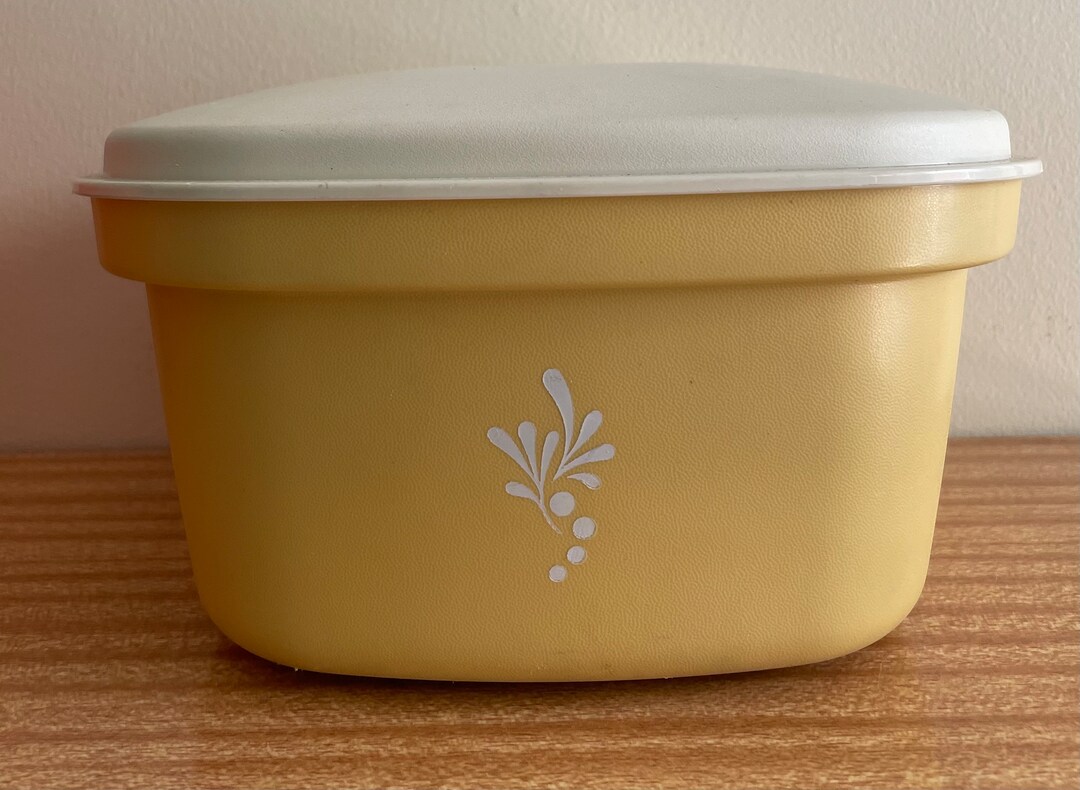 Tupperware Harvest Gold Colander Container, Large - Etsy