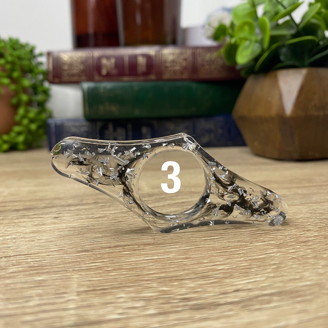 Feyres Tattoo Inspired Resin Thumb Saver/page Spreader - Etsy