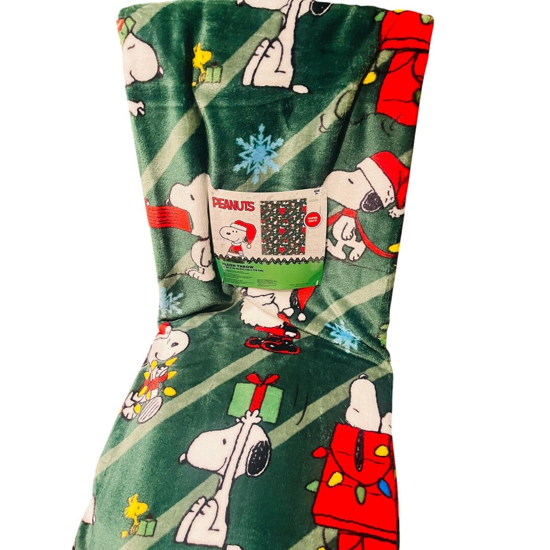Snoopy Christmas Gorgeous Green 50 X 70 Throw Super Soft - Etsy