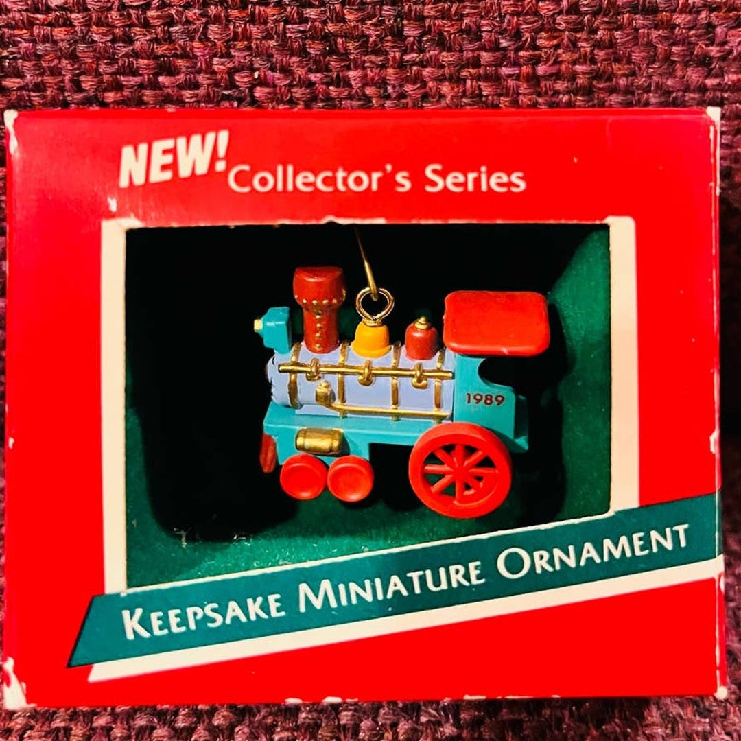 Hallmark Vintage Miniature Collectors Series Noel R.R - Etsy