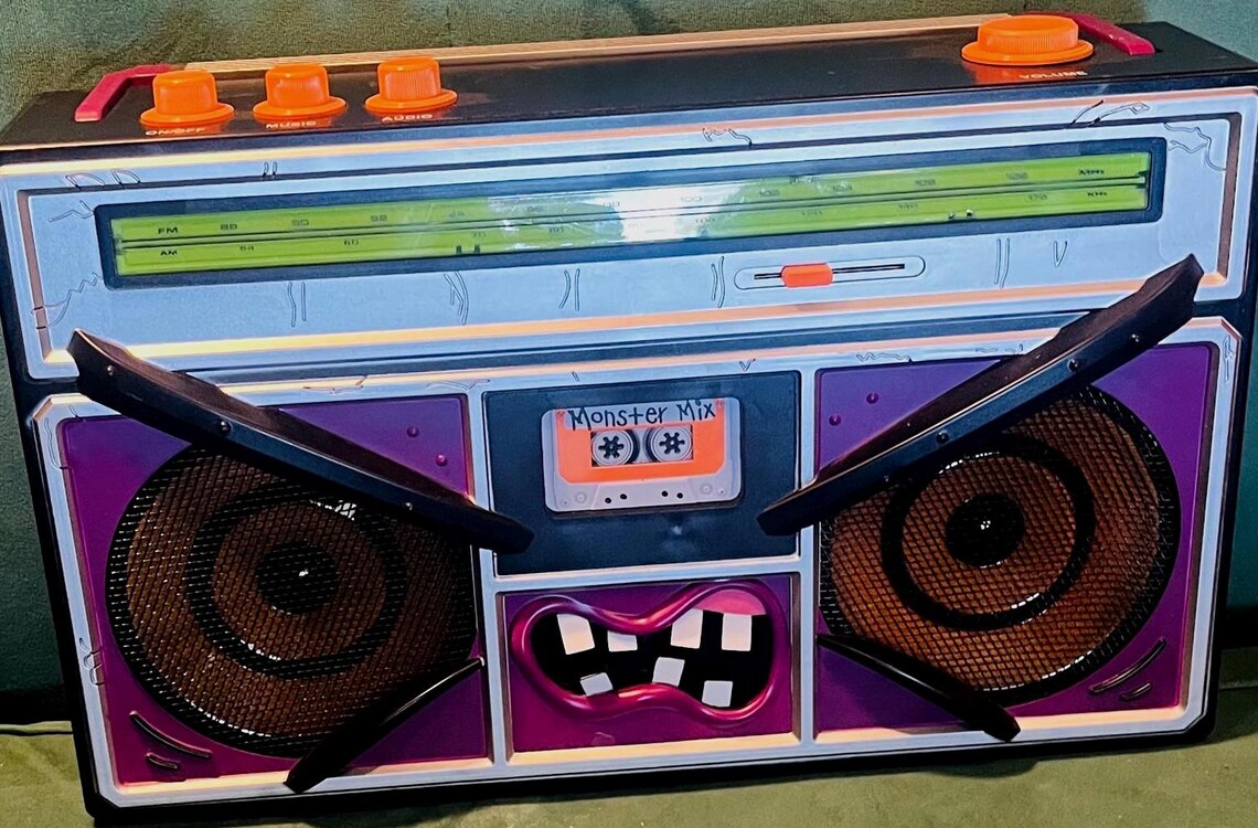 Halloween Gemmy Indistries Corp Boom Box / Plays Music - Etsy