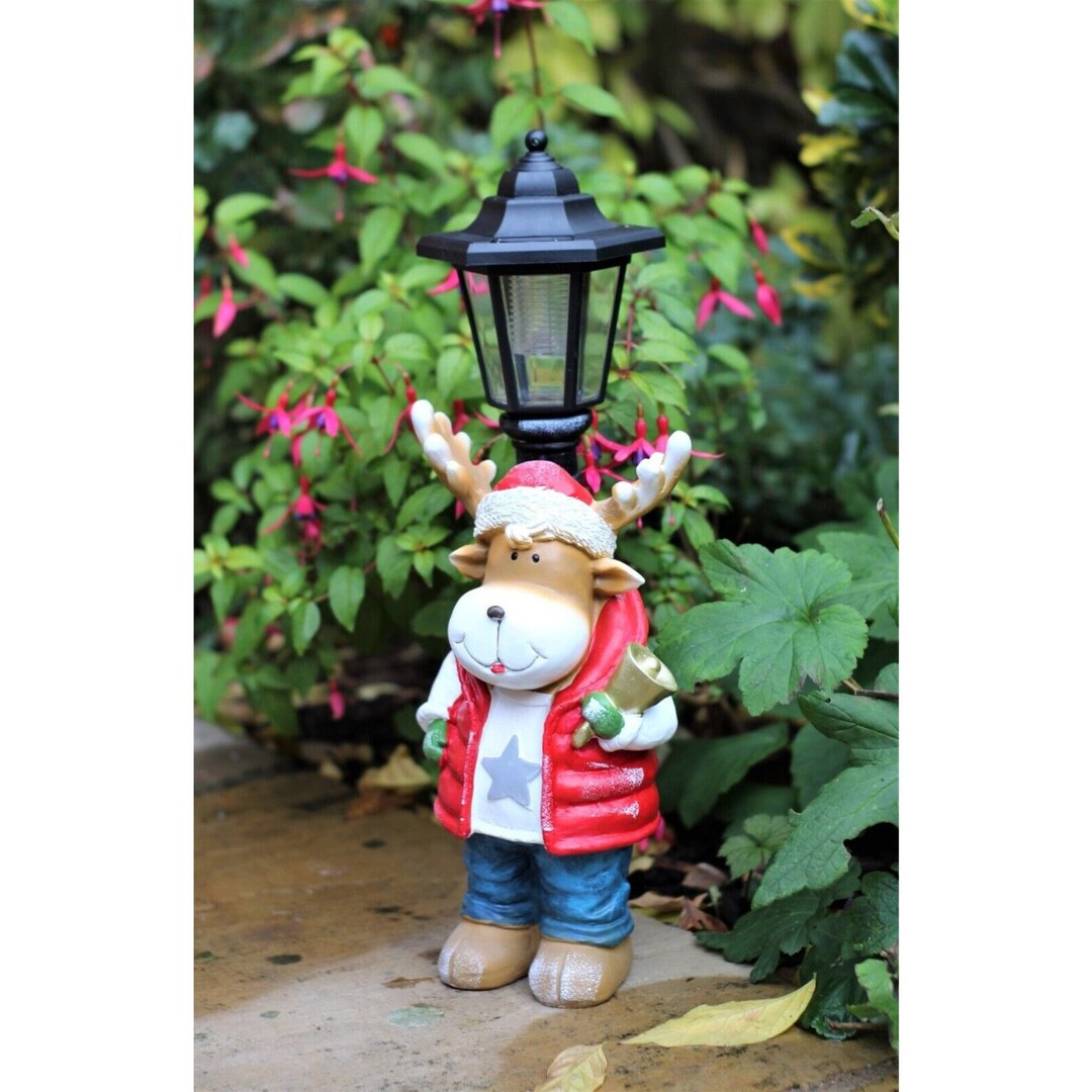 Reindeer Christmas Garden Decoration Solar Powered Ornament Light ...