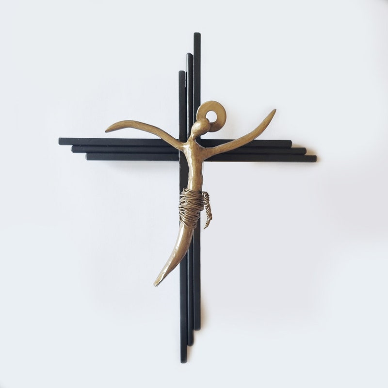 Unique Crucifix - Etsy